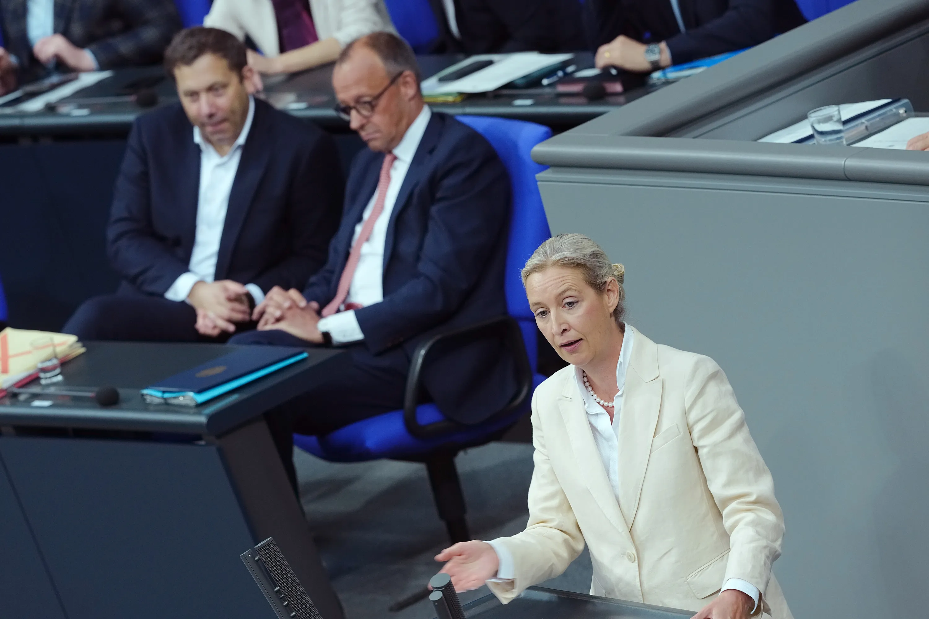 Weidel nennt Merz „Lügenkanzler“