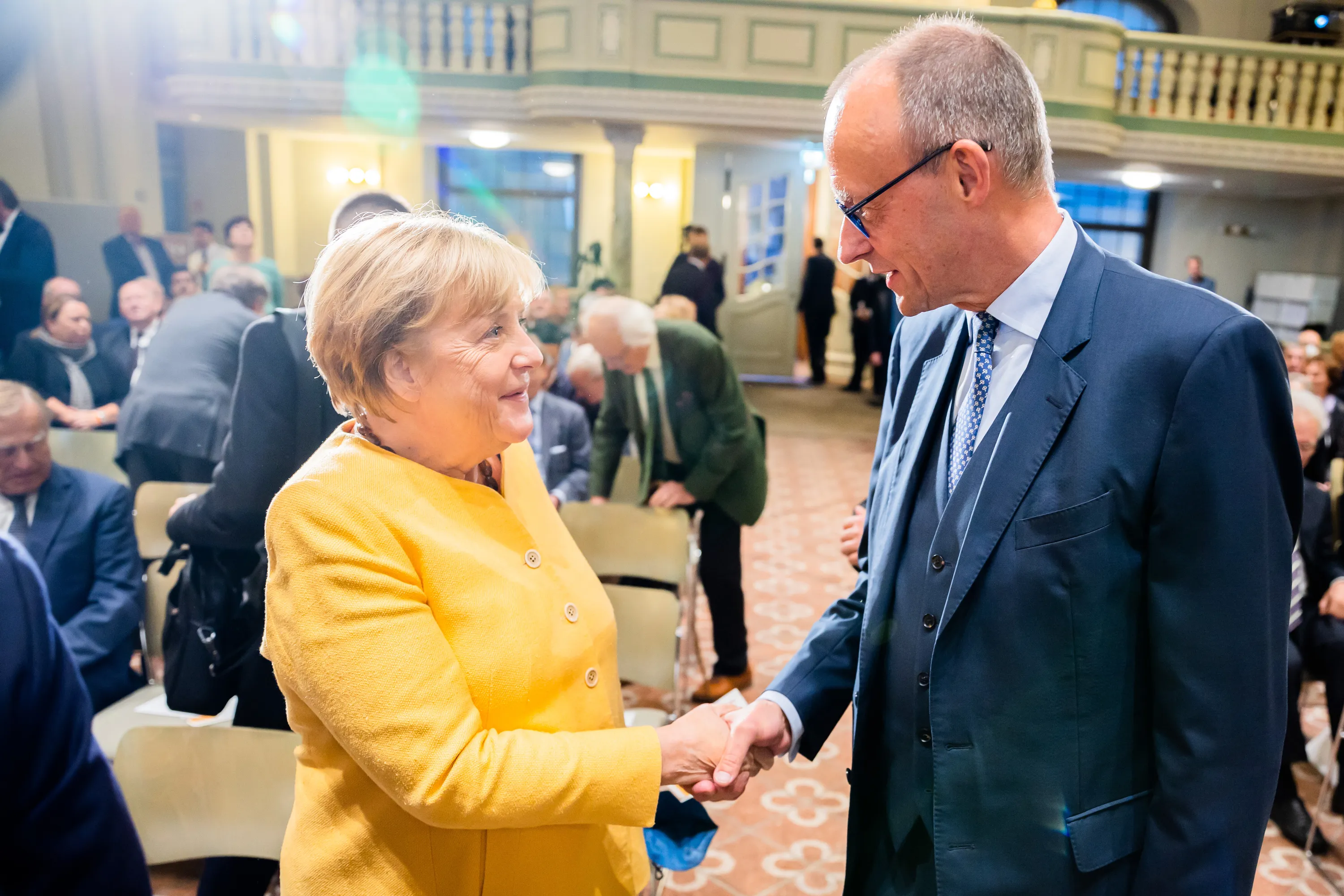 Angela Merkel lobt Merz: „Finde gut, was er da gemacht hat“