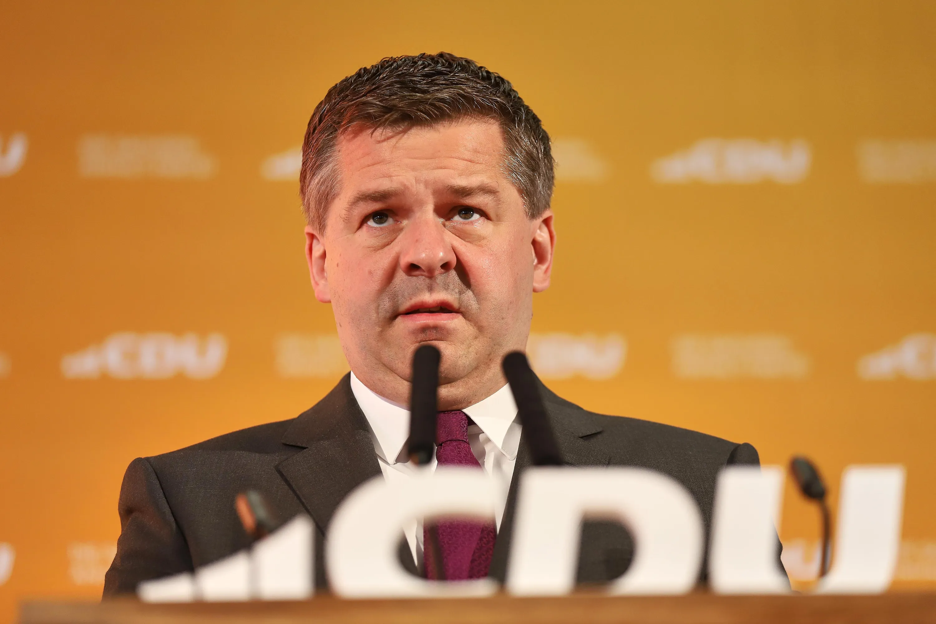 Ein Foto und viele Fragen: Sven Schulze wird die Brandmauer-Debatte ...